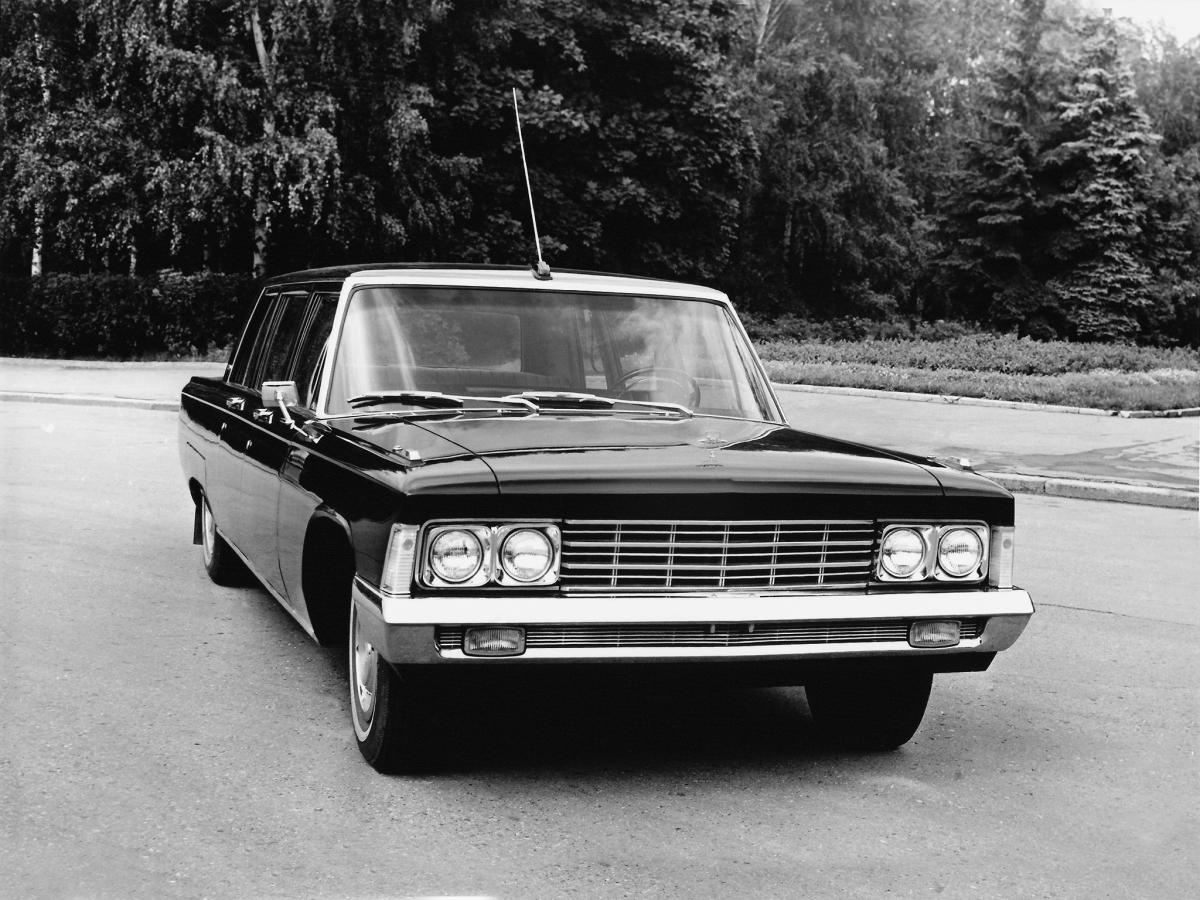 ZIL 114 technical specifications and fuel economy